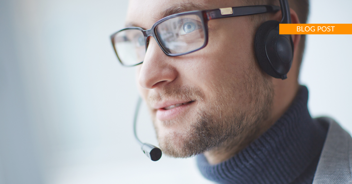 Service Desk vs. Help Desk: What’s The Difference, And Does It Matter?